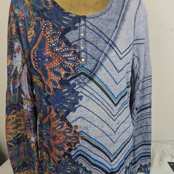 ONE WORLD | Tops | One World Vibrant Long Sleeve Blouse With Floral And ...